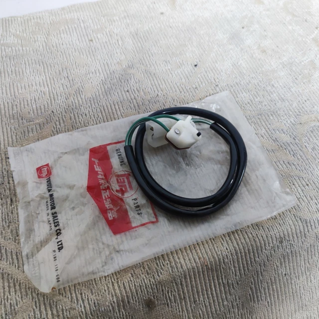 NOS TOYOTA トヨタ Unlock Warning Switch Crown Rs60 Ms62 Ms63 Ms64 Ms65 ...