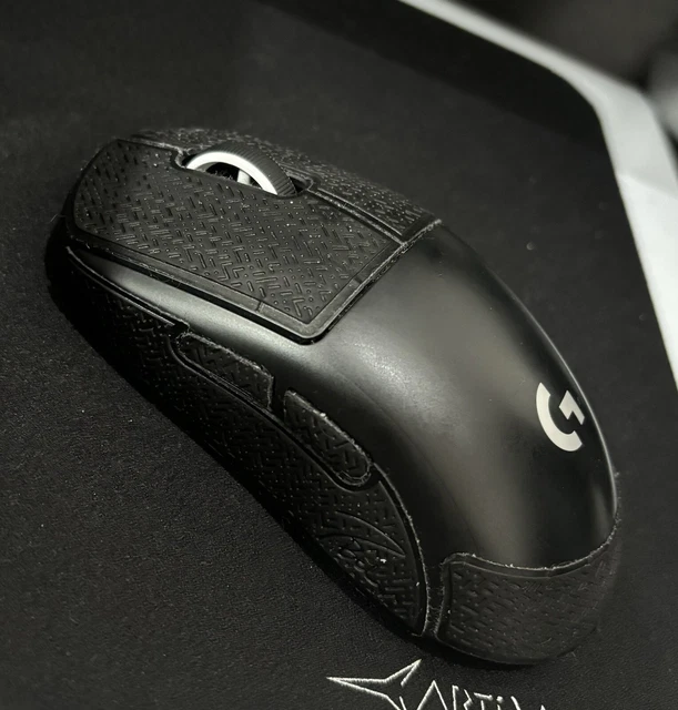 LOGITECH G PRO X Superlight Wireless Gaming Mouse with BTL dot Skates ...