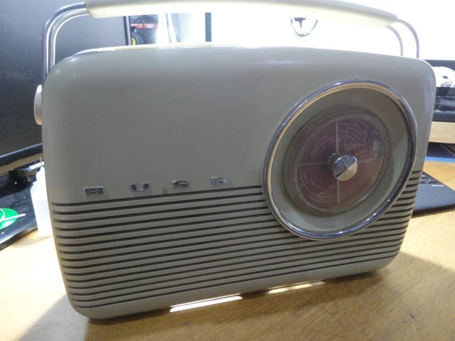 VINTAGE BUSH TR82C Transistor Radio 1960s classic £5.91 - PicClick UK