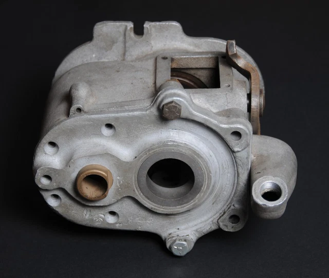 HARLEY-DAVIDSON GEAR BOX 2258-29 with gear box side cover 2260-28A for ...