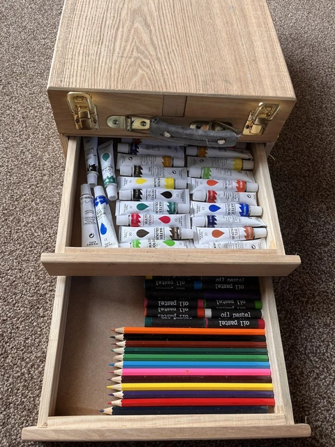 TABLE TOP EASEL With New Paints, Pastels And Pencils £12.50 - PicClick UK