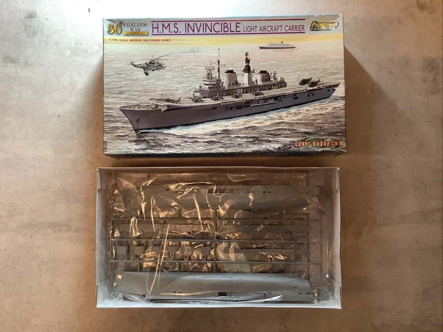 HMS INVINCIBLE AIRCRAFT Carrier Falklands War Ship Model Kit Scale 1: ...