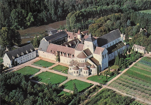 36 FONTGOMBAULT ABBAYE Notre Dame De Fontgombault EUR 5,90 - PicClick FR