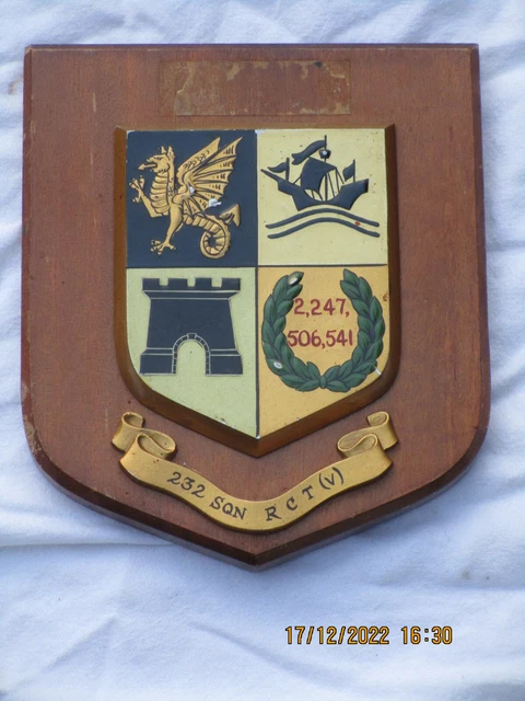 DES ARMOIRIES: 232 Squadron Royal Corps De Transport, Volontaires, 232 ...