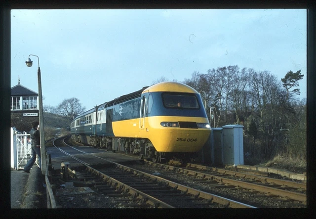 ORIGINAL 35MM SLIDE- HST 254-004 (E43063) at Blenkinsop Signal Box c ...
