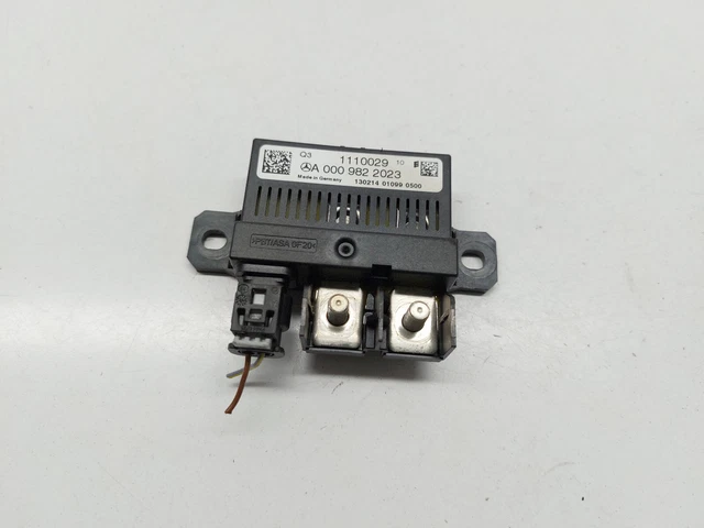 MERCEDES-BENZ C CLASS W204 Battery Control Relay Module 2014 ...