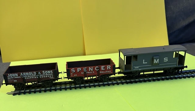 AIRFIX 00 GAUGE LMS / Spencer Cargo Truck model trains Bundle Used ...