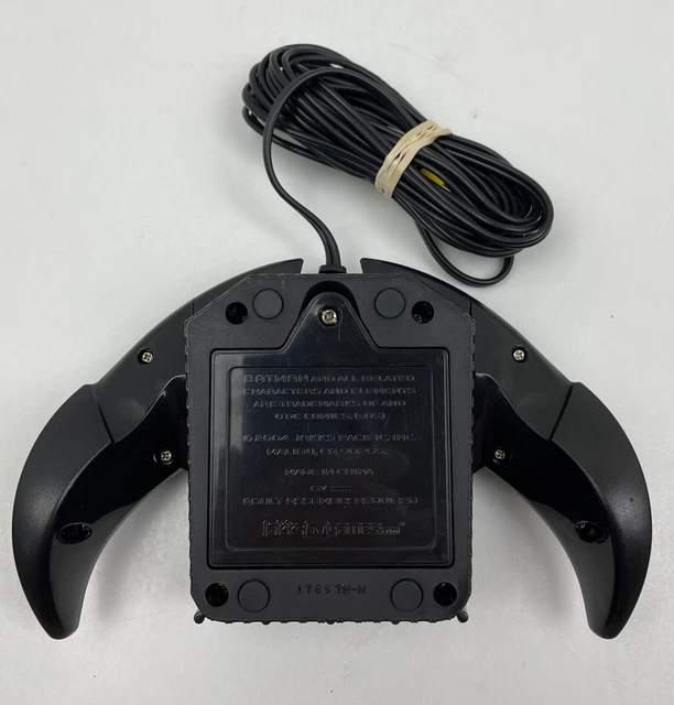 TV PLUG N Play Jakks Pacific The Batman Handheld Video Game Controller ...