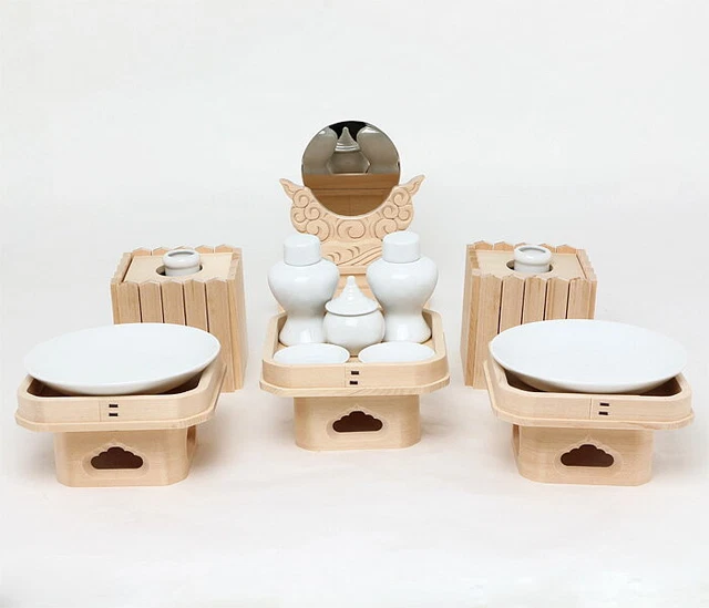 SHINTO SACRED IMPLEMENTS Set Kamidana, Sanbo Stand, Shinkyo, Corner ...
