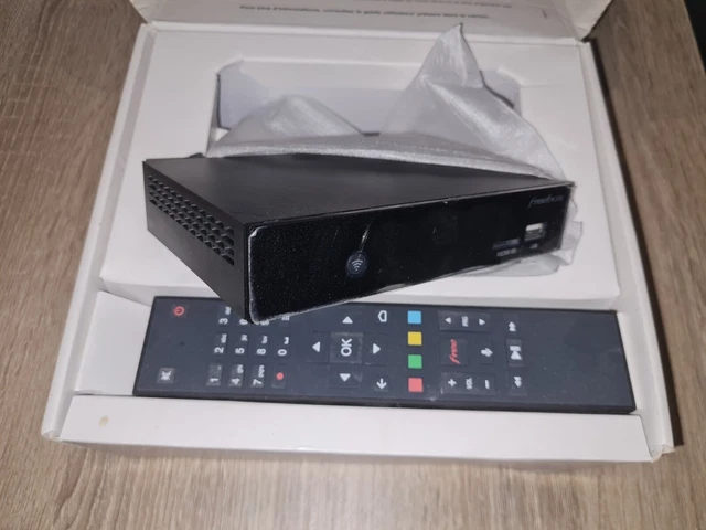 DÉCODEUR TV FREEBOX Mini 4K + Alimentation + Telecommande Free EUR 49 ...