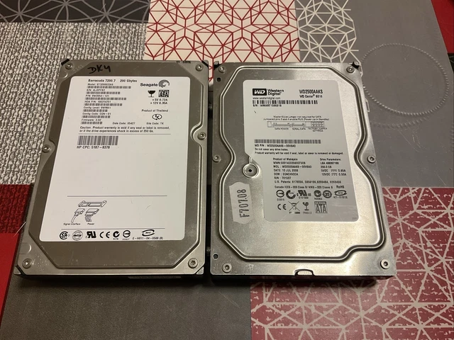 LOT DE 2 Disques Durs 3,5 SATA - Différentes Capacités EUR 10,00 ...