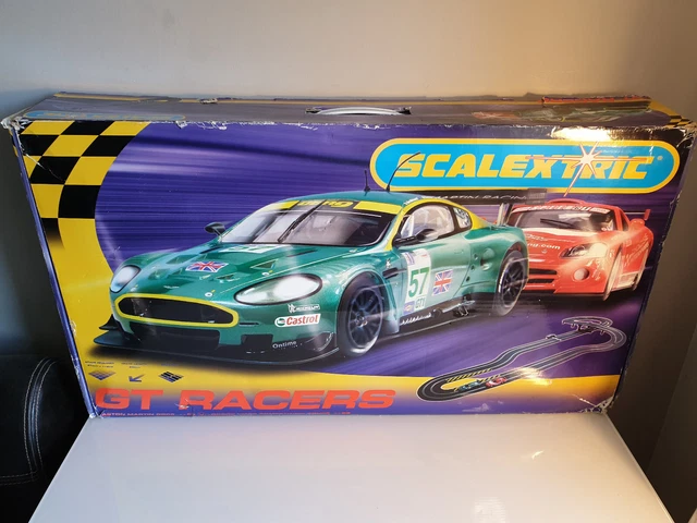 SCALEXTRIC GT RACERS Set Aston Martin DBR9 Dodge Viper Competition ...