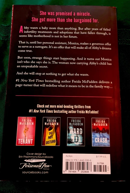 THE SURROGATE MOTHER Freida McFadden 2025 Thriller Paperback £4.43 ...
