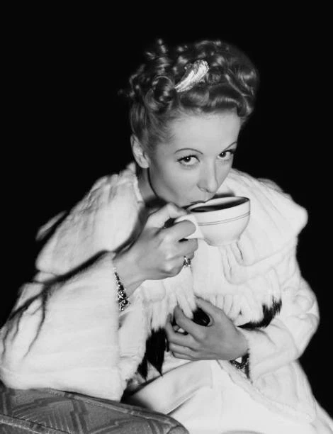FRENCH ACTRESS DANIELLE Darrieux Takes Coffee On The Set Of The Old ...