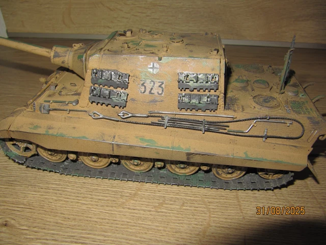 DEUTSCHER JAGDPANZER JAGDTIGER mit 12.8 cm Pak 44 Sd.Kfz.186a , 1 : 35 ...