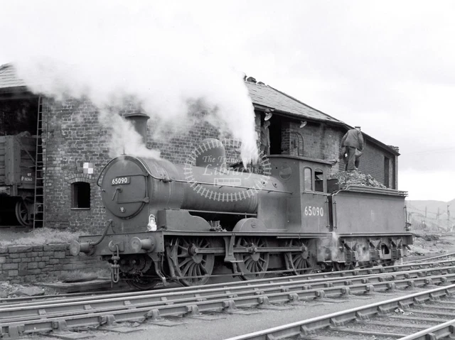 PHOTO BR British Railways Steam Locomotive Class J21 65090 at Tebay MPD ...