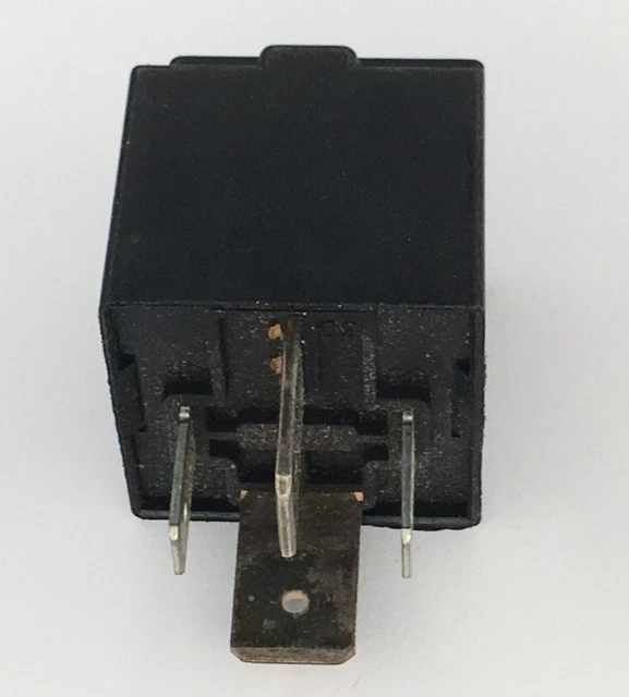 VAUXHALL OPEL (2005-2015) 4-Pin Black Relay GM 13245094 Multi-Use 692. ...