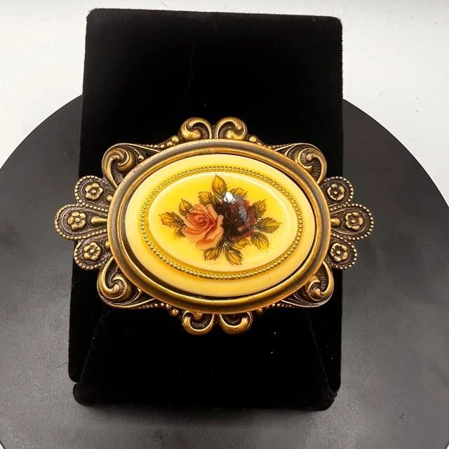 VINTAGE 1980S AVON Brooch Victoria Rose in Gold Tone Frame 2,75 ...