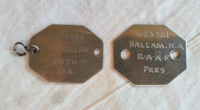 WW2 AUSTRALIAN METAL dog tags to relatives. RAAF & Army. 1 died 1946. £ ...