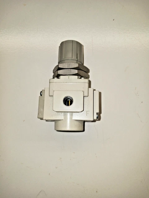 SMC AR20-F01-8 REGULATOR £13.72 - PicClick UK