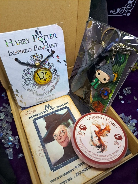 PROFESSOR MCGONAGALL CHARACTER Gift Box HP Hogwarts Necklace Keychain ...