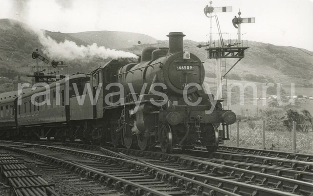 TRAIN/LOCO 46509 MORFA Mawddach Station, Barmouth? (1960s) (Photo 5.5 ...
