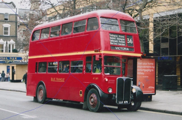 BUS PHOTO LONDON Transport Photograph Rt3871 Picture Blue Triangle Rt ...
