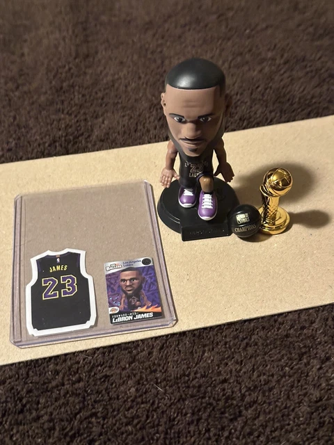 ZURU SURPRISE 5 NBA Ballers Super Rare LeBron James EUR 98,73 - PicClick FR