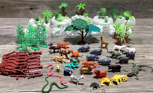 PLASTIC REALISTIC ZOO Animals Play Set 63pc Lot Trees Hippo Elephant ...