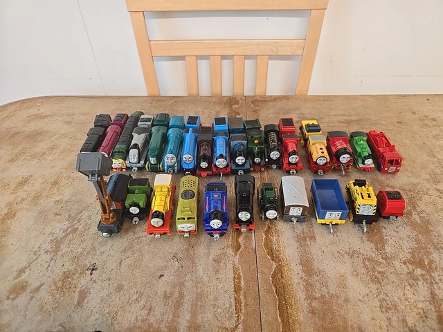 THOMAS THE TANK Engine & Friends Die-Cast Trains Bundle X40 £19.99 ...