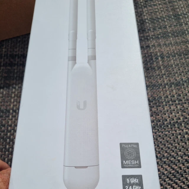 UBIQUITI UNIFI AC Mesh Indoor/Outdoor Wi-Fi Access Point - UAP-AC-M £ ...