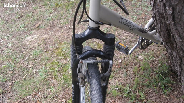 VÉLO VTC TRIBAN Trail 3 Decathlon à fourche suspendue 21 vitesses ...