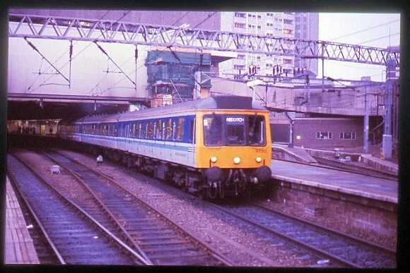 ORIGINAL 35MM SLIDE: BR ScR DMU(?) at unid station £1.00 - PicClick UK