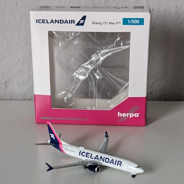 HERPA WINGS ICELANDAIR Boeing 737 Max 9 TF-ICD "Baula" Magenta Tail 1: ...