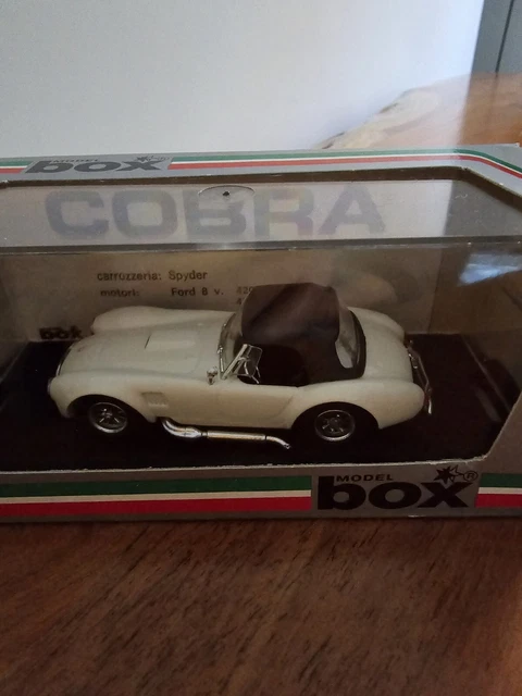 BOX MODEL AC Cobra Shelby Cobra Spider Soft-Top 1/43 EUR 25,00 ...