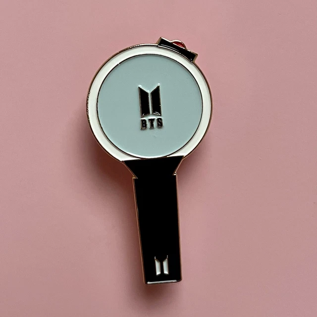 BTS ARMY BOMB lightstick pin badge. Taehyung Jungkook. Bangtan, ARMY ...