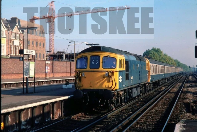 35MM SLIDE BR British Rail Diesel Loco Class 33 33107 Woking 1981 ...