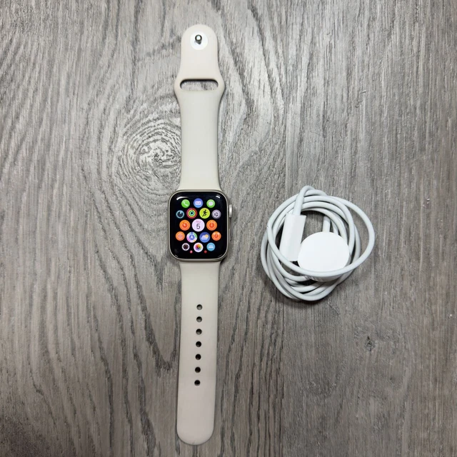 APPLE WATCH SE 2nd Generation - GPS - 40mm - Starlight - 87% BH £109.92 ...