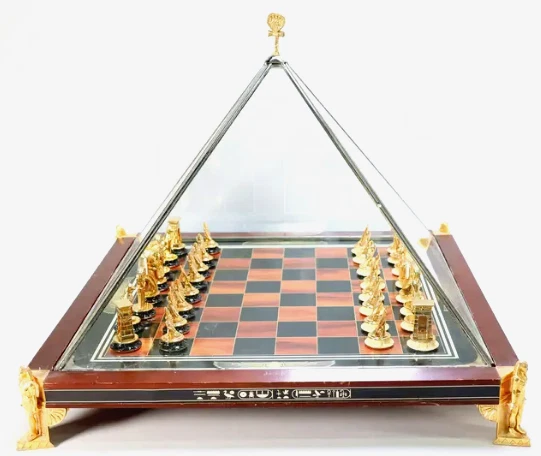 FRANKLIN MINT KING Tut Tutankhamun Chess Set Glass Pyramid 24 Carat ...