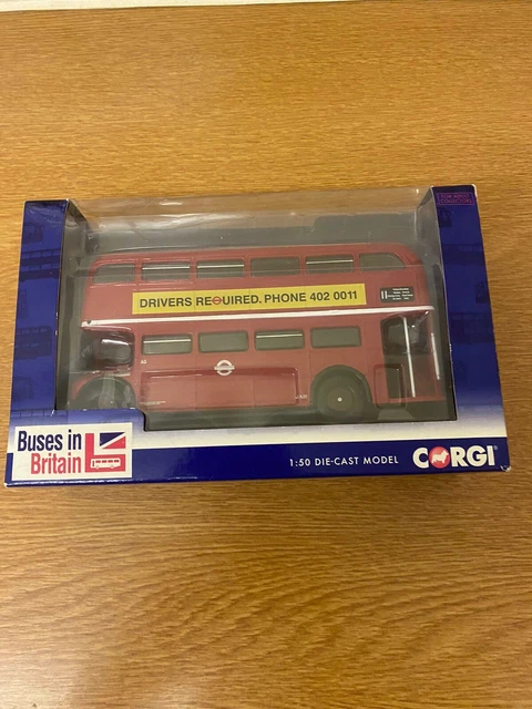 CORGI ROUTEMASTER ROUTE 11 Liverpool Street Station CC25910 £49.99 ...