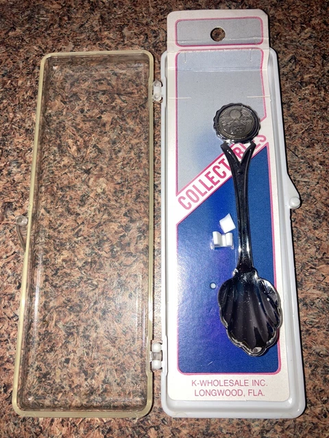 VINTAGE WALT DISNEY World EPCOT CENTER Park Spoon Collectibles - c ...
