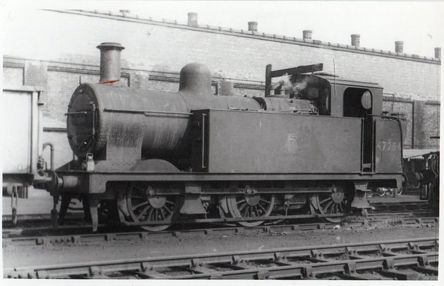EX LMS CLASS 3F 0-6-0T No 47264 at BEDFORD MPD 4/4/62 R/PHOTO £1.30 ...