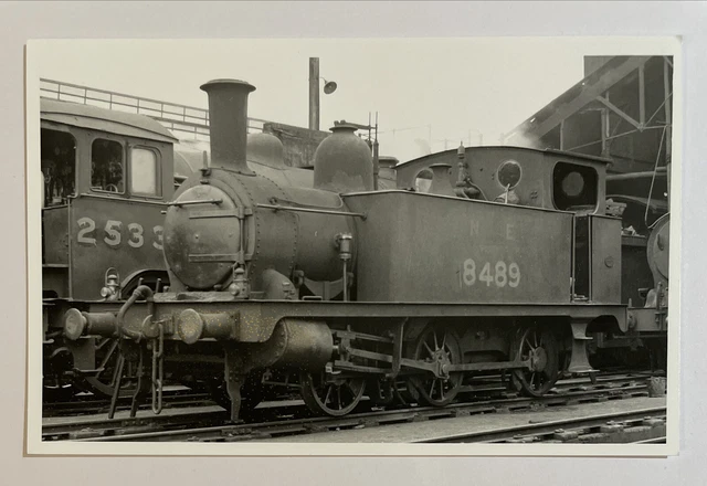 LNER RAILWAY LOCOMOTIVE PHOTOGRAPH LNER 8489 Melton Constable C621 EUR ...