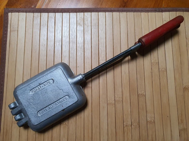 VINTAGE JAFFLE IRON Sandwich Toastie Toaster TOAST-RITE $25.00 ...