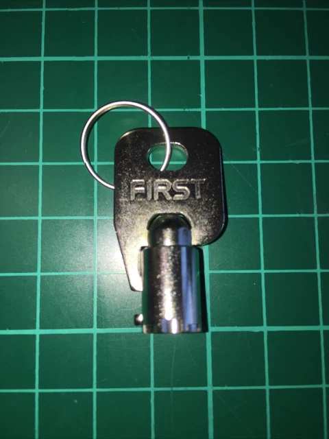 KEY/CLÉ TAITO LY1153 Arcade Machine Pass Borne Arcade Egret 3 EUR 49,00 ...