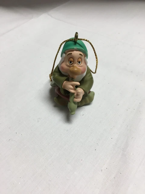 Disney Snow White And The Seven Dwarfs Storybook Ornament Replacement
