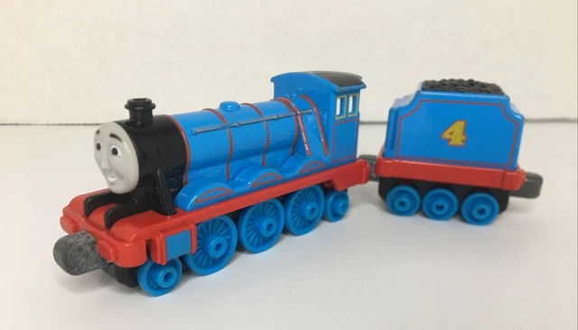 THOMAS AND FRIENDS Gordon And Tender Take n Play Diecast Magnetic Train ...