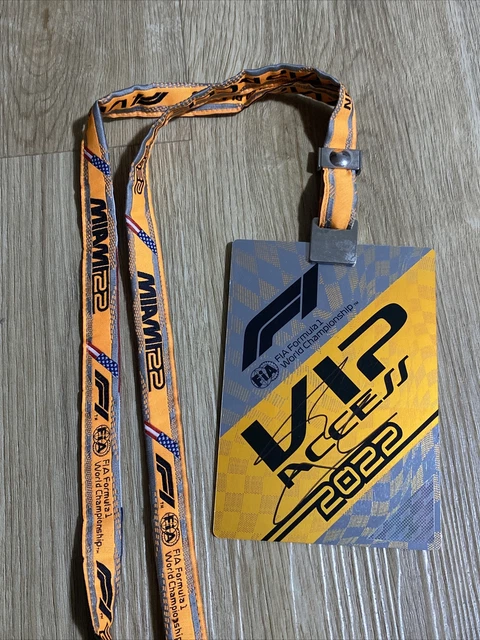 CARLOS SAINZ SIGNED 2022 Miami 🇺🇸 1st F1 Race VIP Paddock Pass Max ...