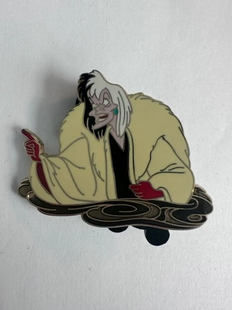 CRUELLA DEVIL LE Disney Pin Villain Fur Coat Scolding 101 Dalmatian ...