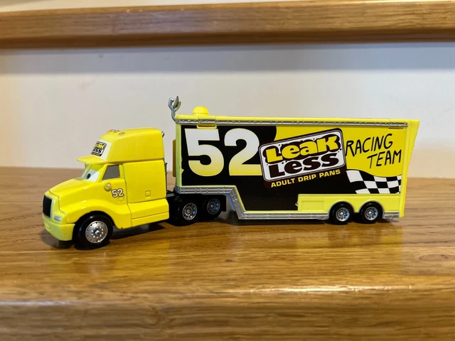 CARS DISNEY PIXAR Haulers LKW - Leak Less 52 EUR 23,00 - PicClick DE